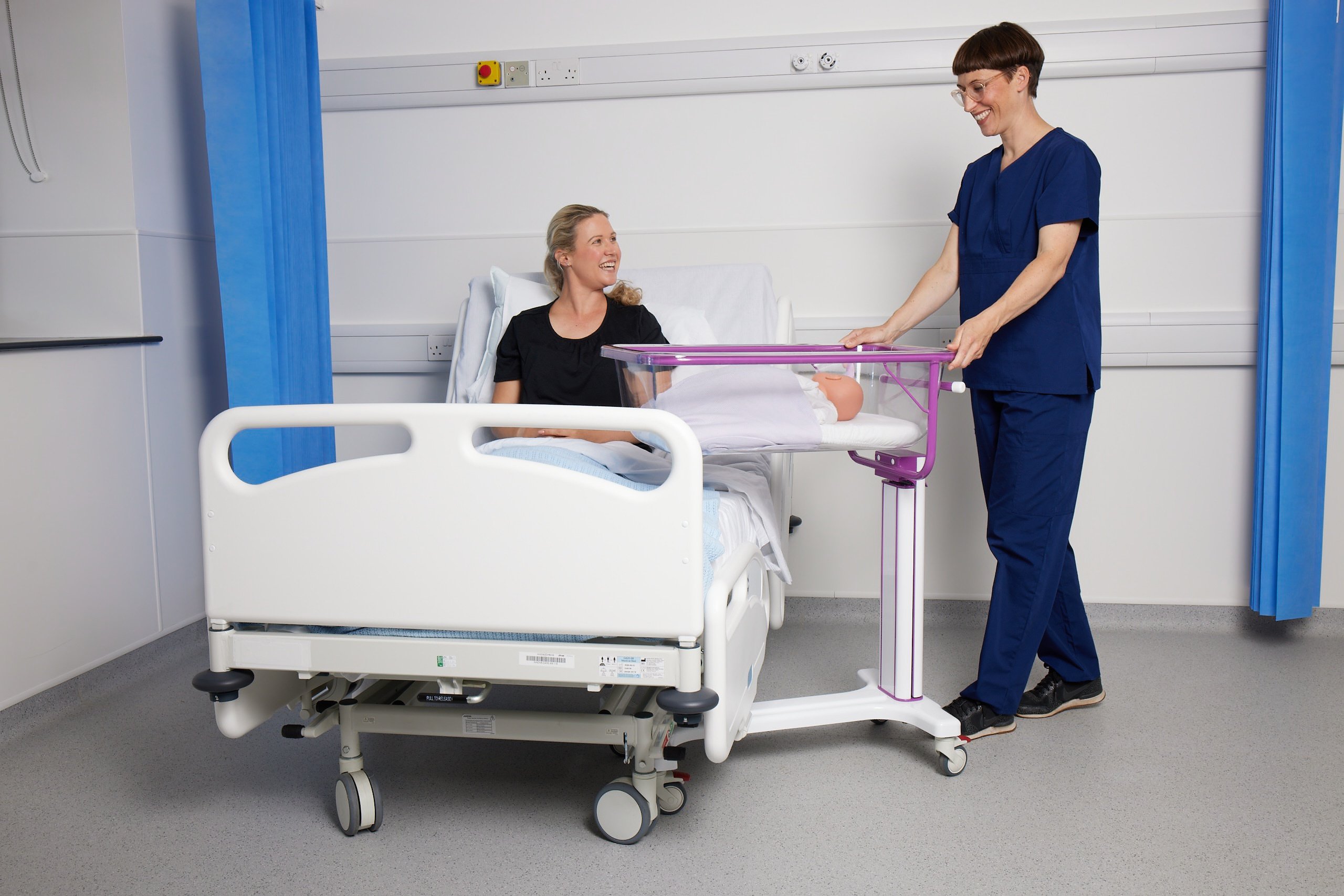 Croyde Height Adjustable Overbed Cot